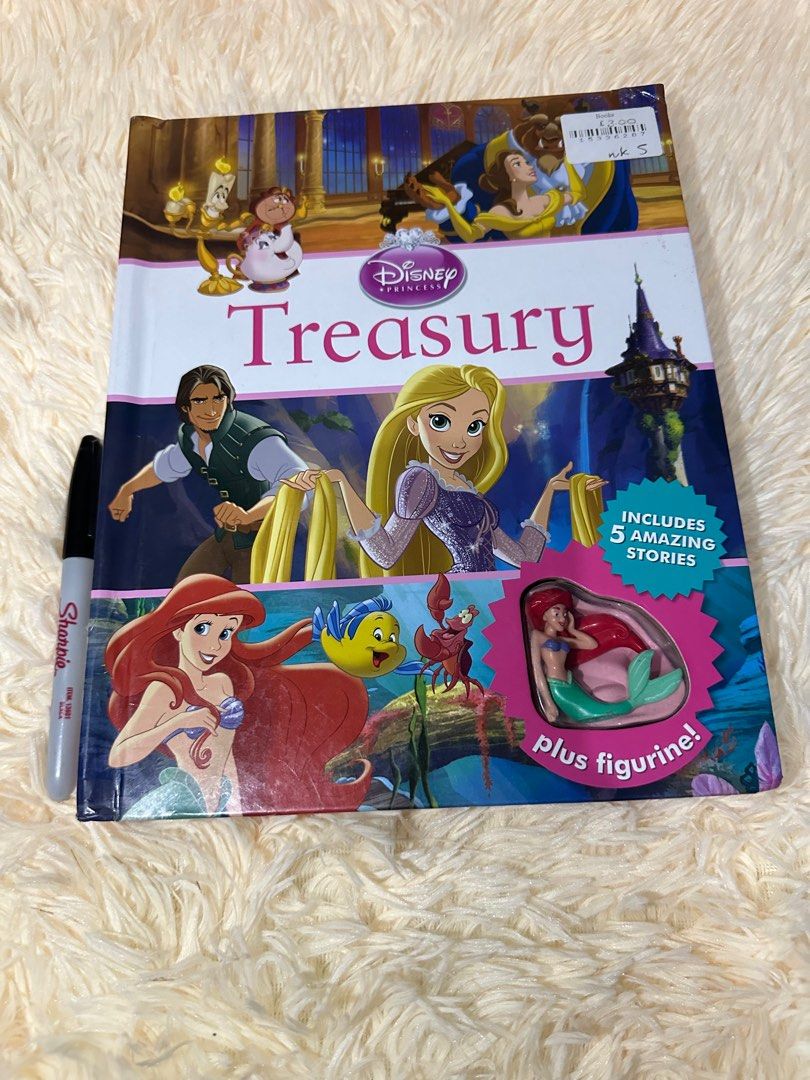 DISNEY TREASURY PLUS FIGURINE, Hobbies & Toys, Books & Magazines ...