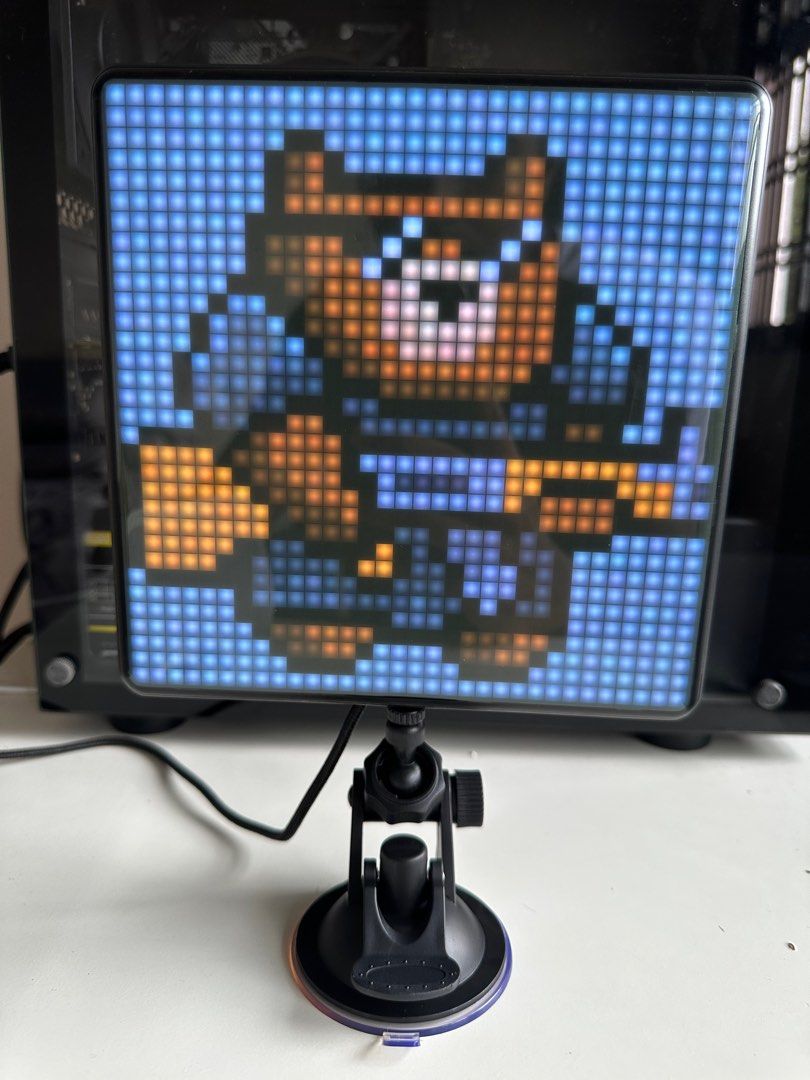 Divoom Pixoo max pixel art display, Computers & Tech, Parts ...