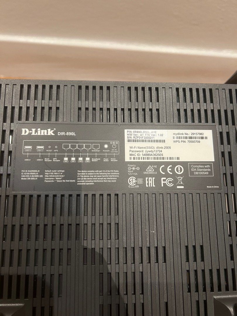 D-Link DIR-890L AC3200 ULTRA Tri-Band Gigabit WiFi Router', Computers ...