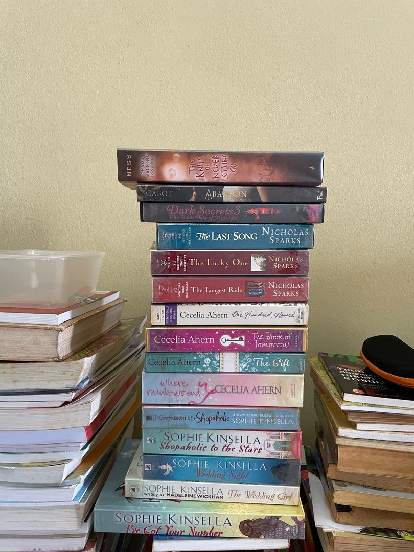 English storybooks (fiction), Hobbies & Toys, Books & Magazines, Storybooks on Carousell