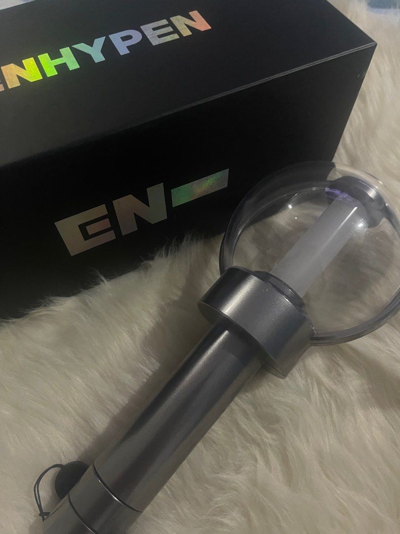 Enhypen Official Lightstick Engene Bong, Hobbies & Toys, Memorabilia ...