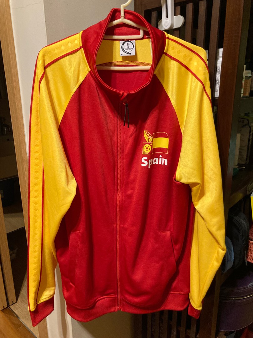 FIFA World Cup Qatar 2022 - Spain Football Jacket, Men's Fashion, Coats ...