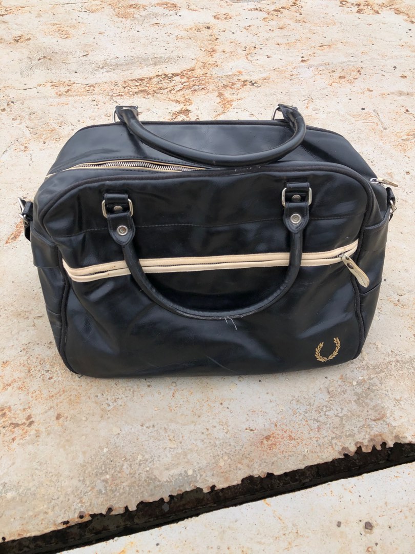 Fred Perry Bag, Luxury, Bags & Wallets on Carousell