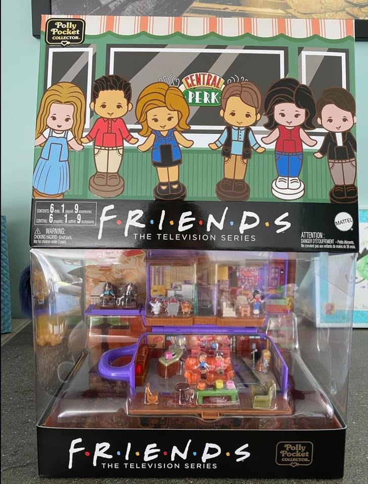 Friends Central Perk Polly Pocket, Hobbies & Toys, Toys & Games on ...