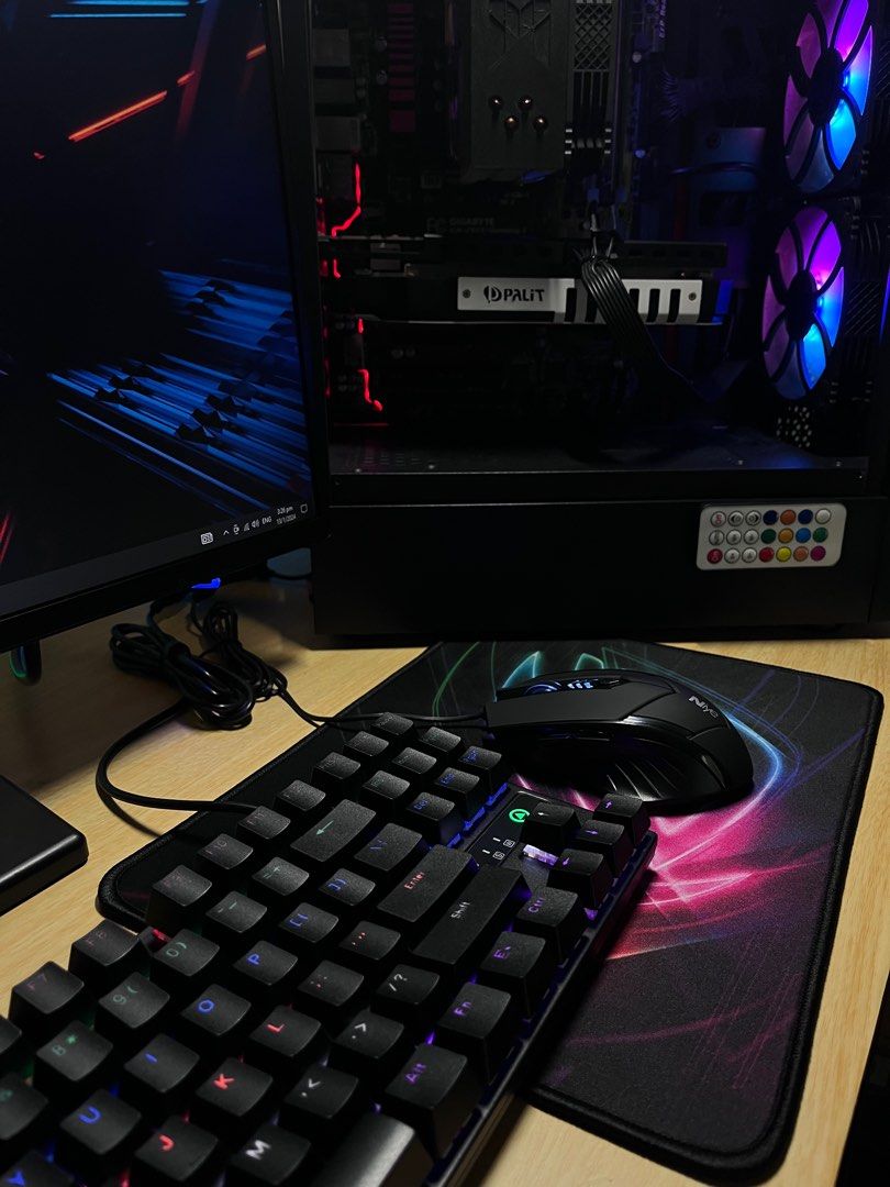 Gaming PC Set Up With Monitor, Computers & Tech, Desktops on Carousell