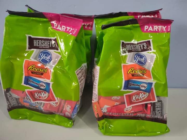 Hershey's, York, Reese's, Almond Joy, Kitkat Party Pack 2lb, Food ...
