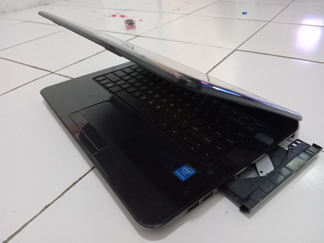 HP 14 notebook PC 8gb ram 500gb hdd processor intel pentium cpu n3530 murah dan no minus ...