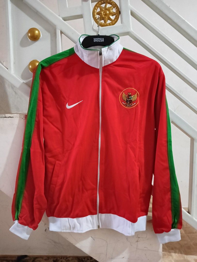 Jaket Timnas Indonesia, Olah Raga, Baju Olahraga di Carousell