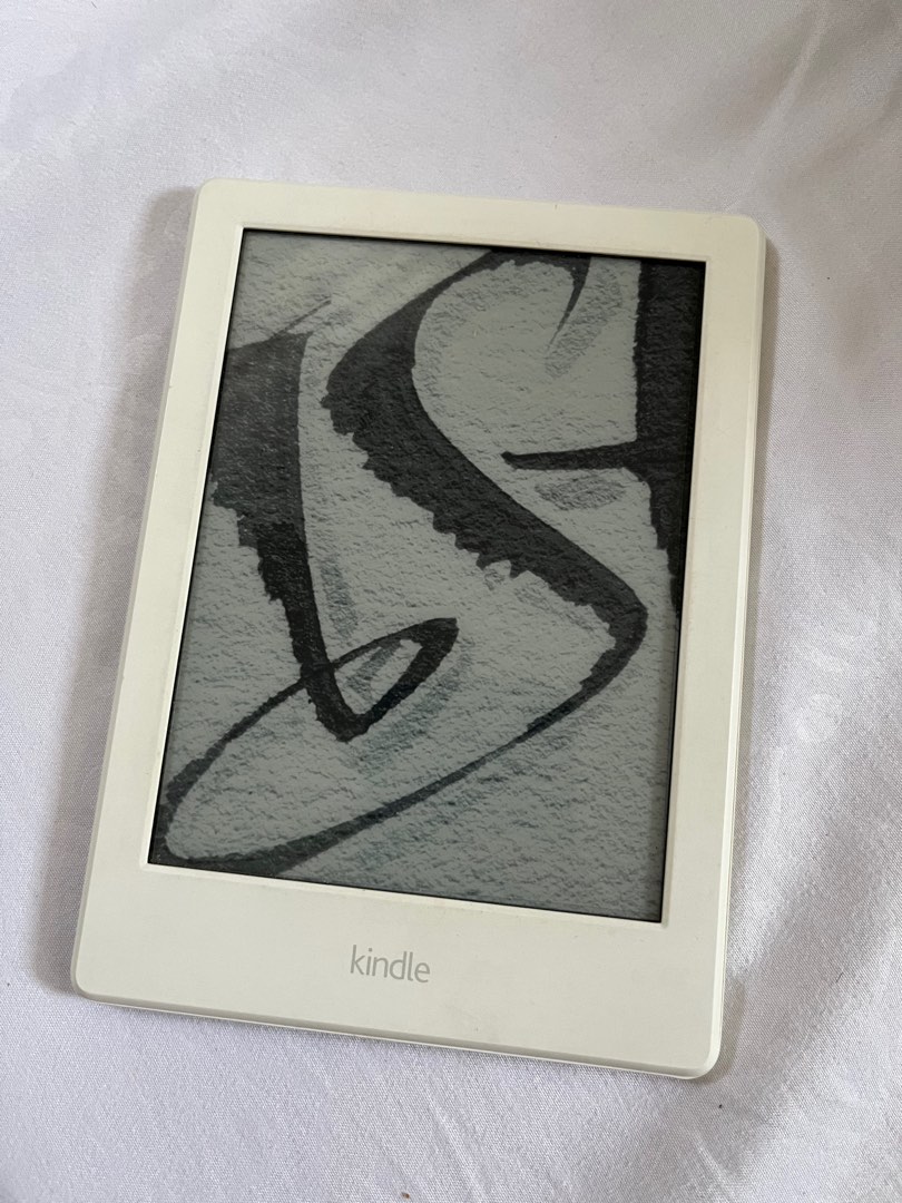 Kindle 8th gen for sale!!!, Mobile Phones & Gadgets, E-Readers on Carousell