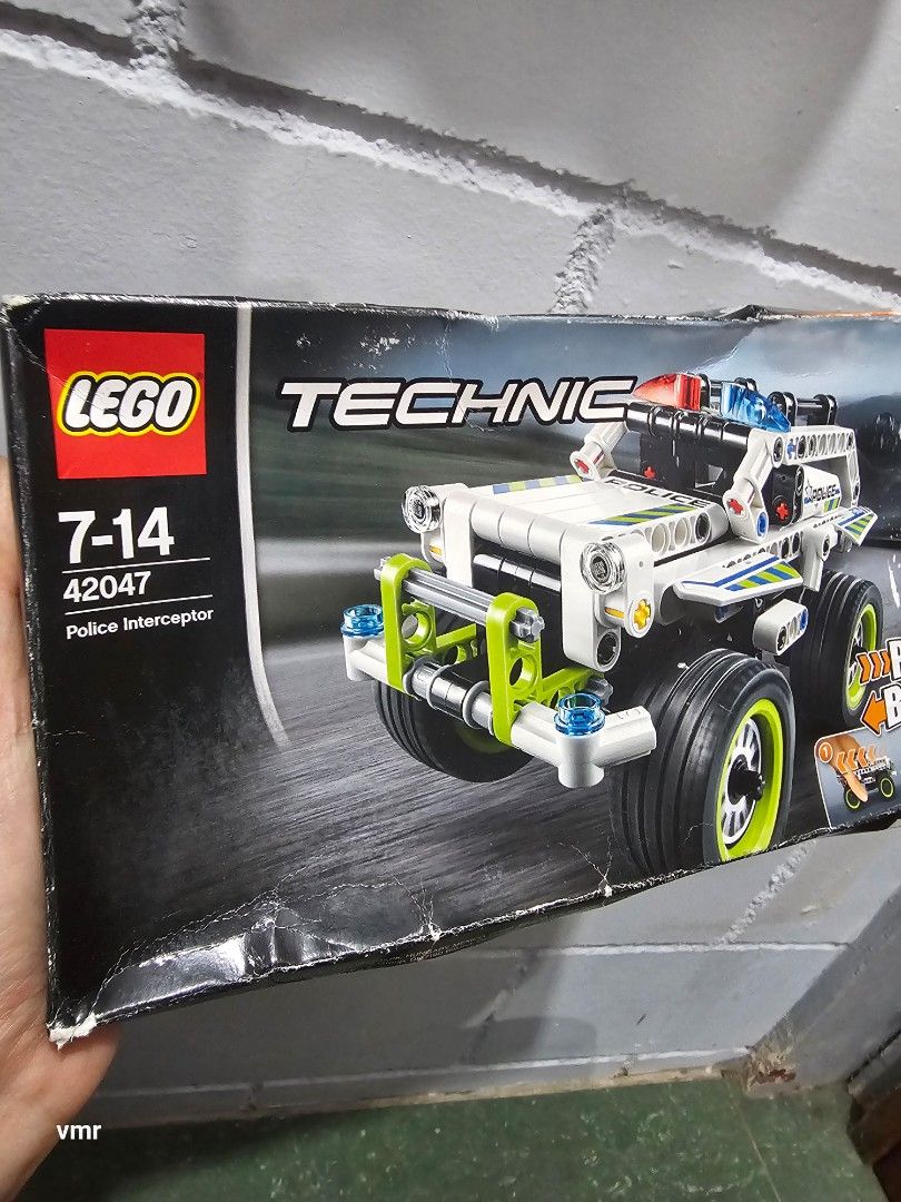 Lego Technic 42047 Police Interceptor, Hobbies & Toys, Toys & Games on ...
