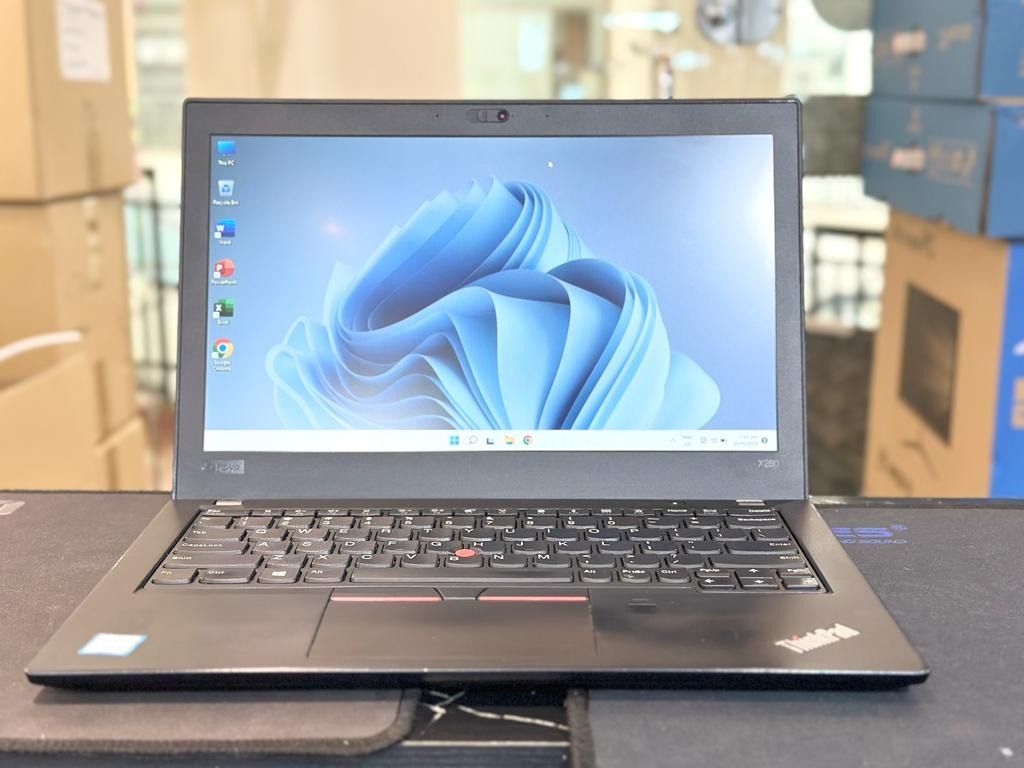 Lenovo Thinkpad X280 Intel i7 Laptop - 256GB SSD - 8GB RAM - Windows 11 ...