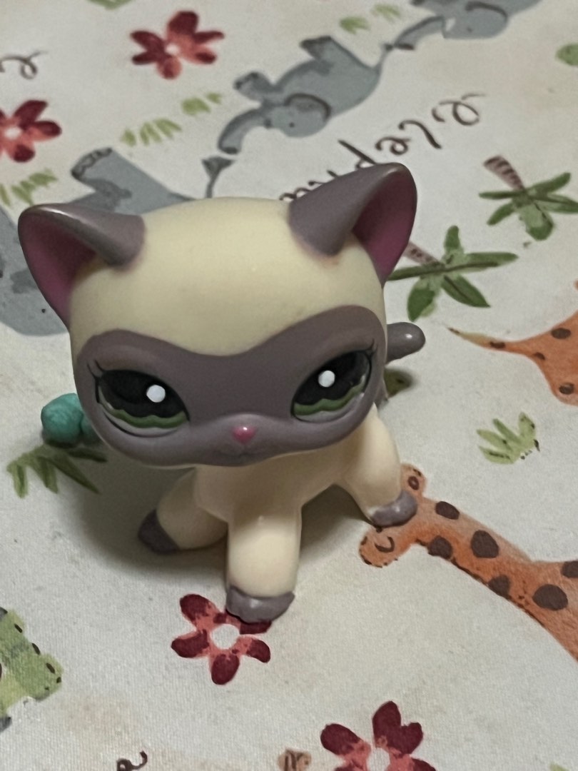 lps authentic littlest pet shop shorthair cat, Hobbies & Toys, Toys ...