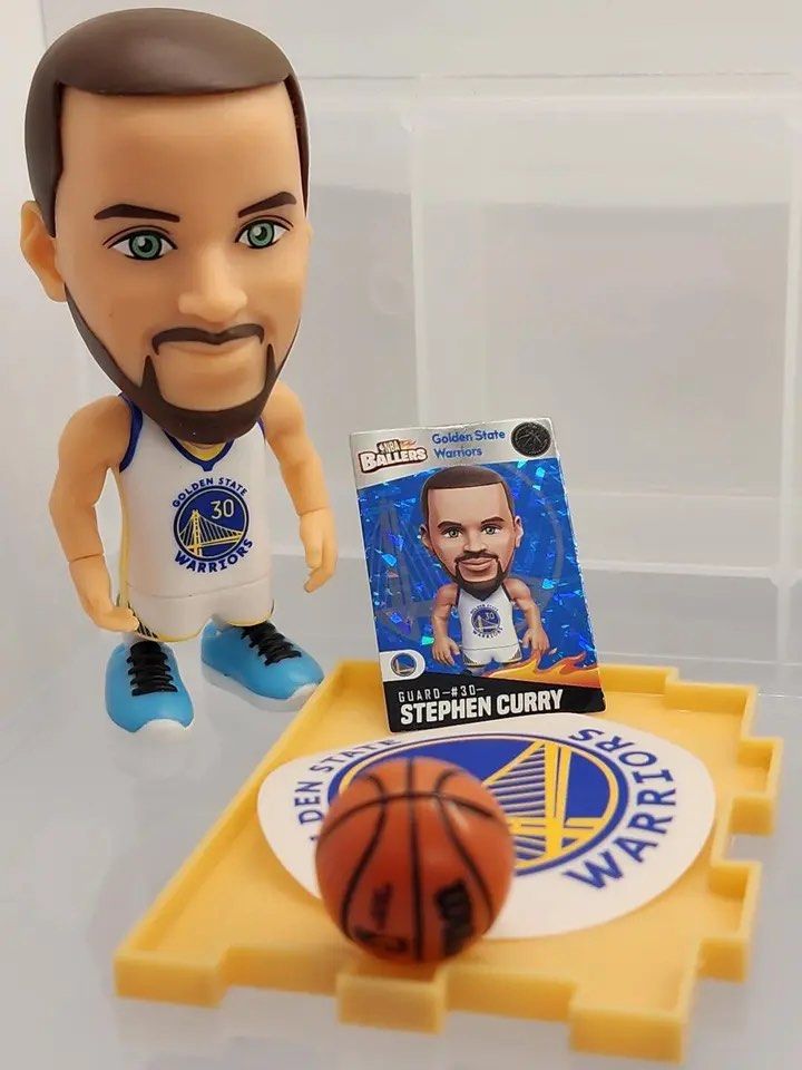 NBA ballers collectible figure stephen curry kevin durant, Hobbies ...