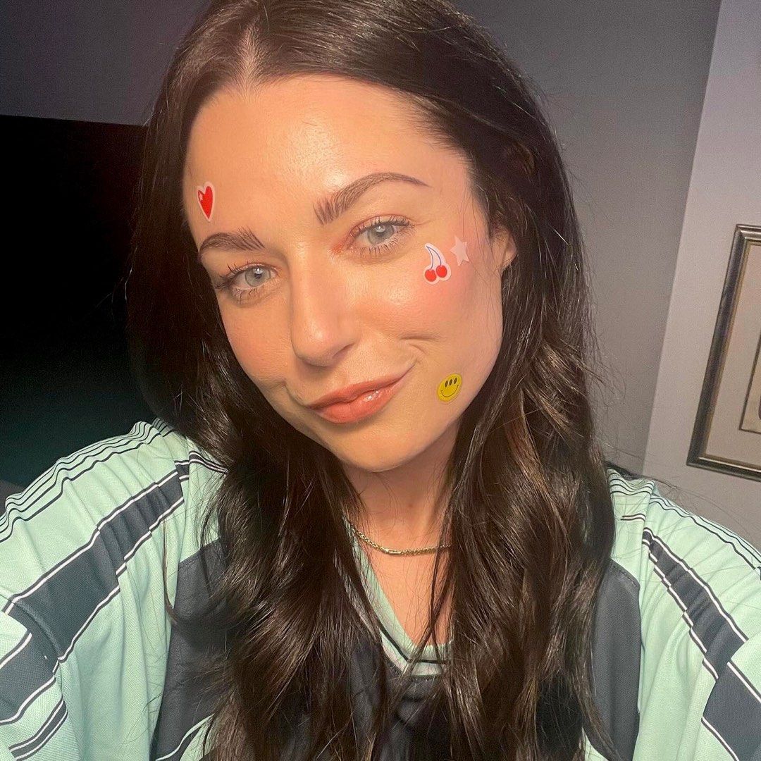 NEW Starface × Glossier Compact (32 Hydrocolloid Pimple Patches ...