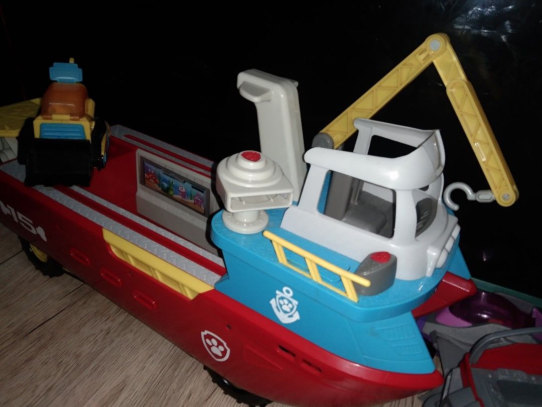Paw Patrol Sea Patroller with free Rubble Sea Patrol Vehicle, Hobbies ...