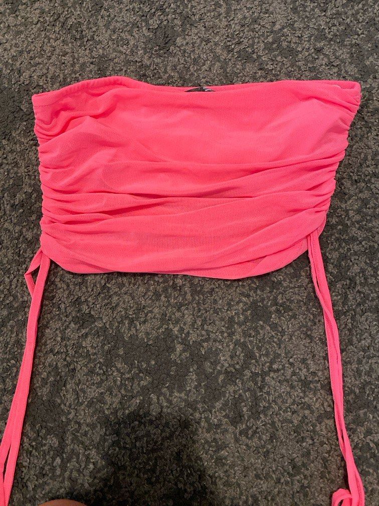 Pink stringy tube top, Women's Fashion, Tops, Sleeveless on Carousell