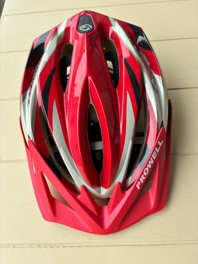 Prowell bicycle helmet, Sports Equipment, Bicycles & Parts, Bicycles on ...