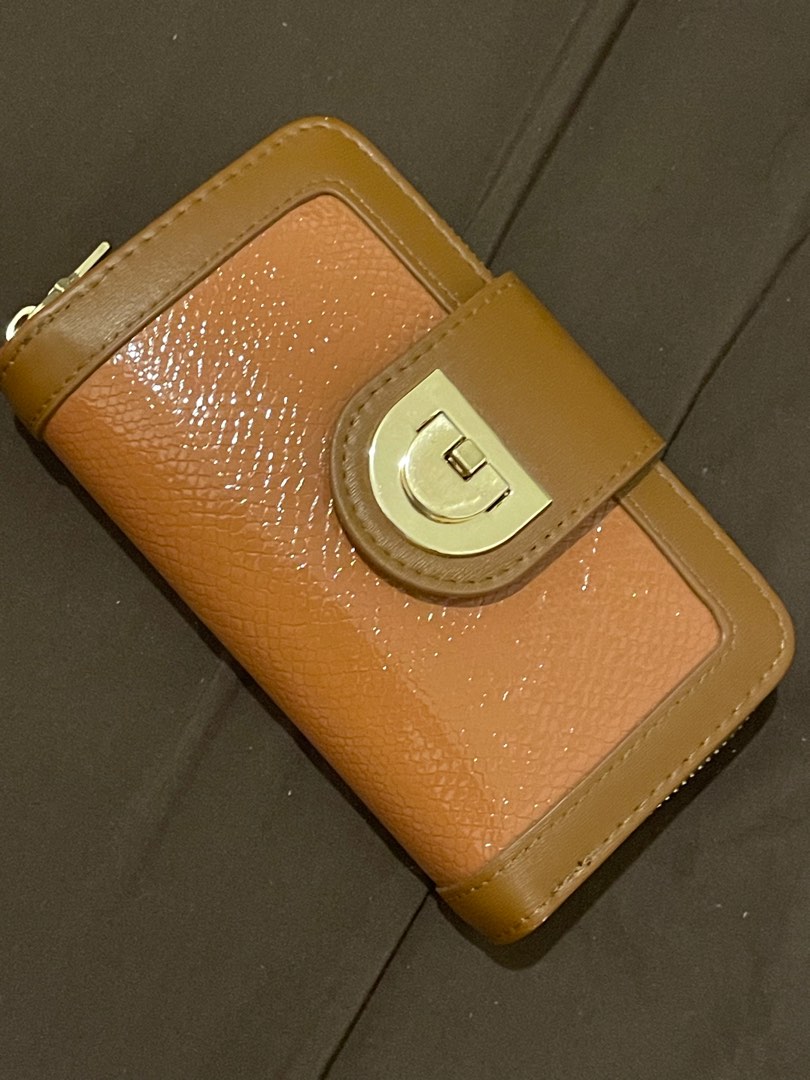 Riviera Wallet, Women's Fashion, Bags & Wallets, Wallets & Card holders ...