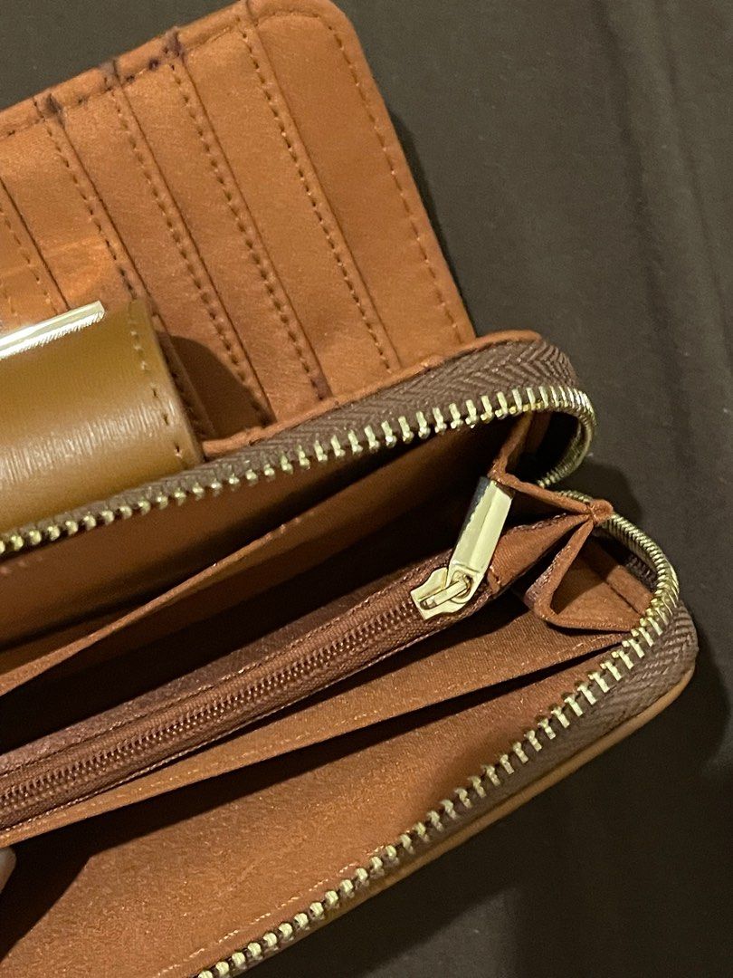 Riviera Wallet, Women's Fashion, Bags & Wallets, Wallets & Card holders ...