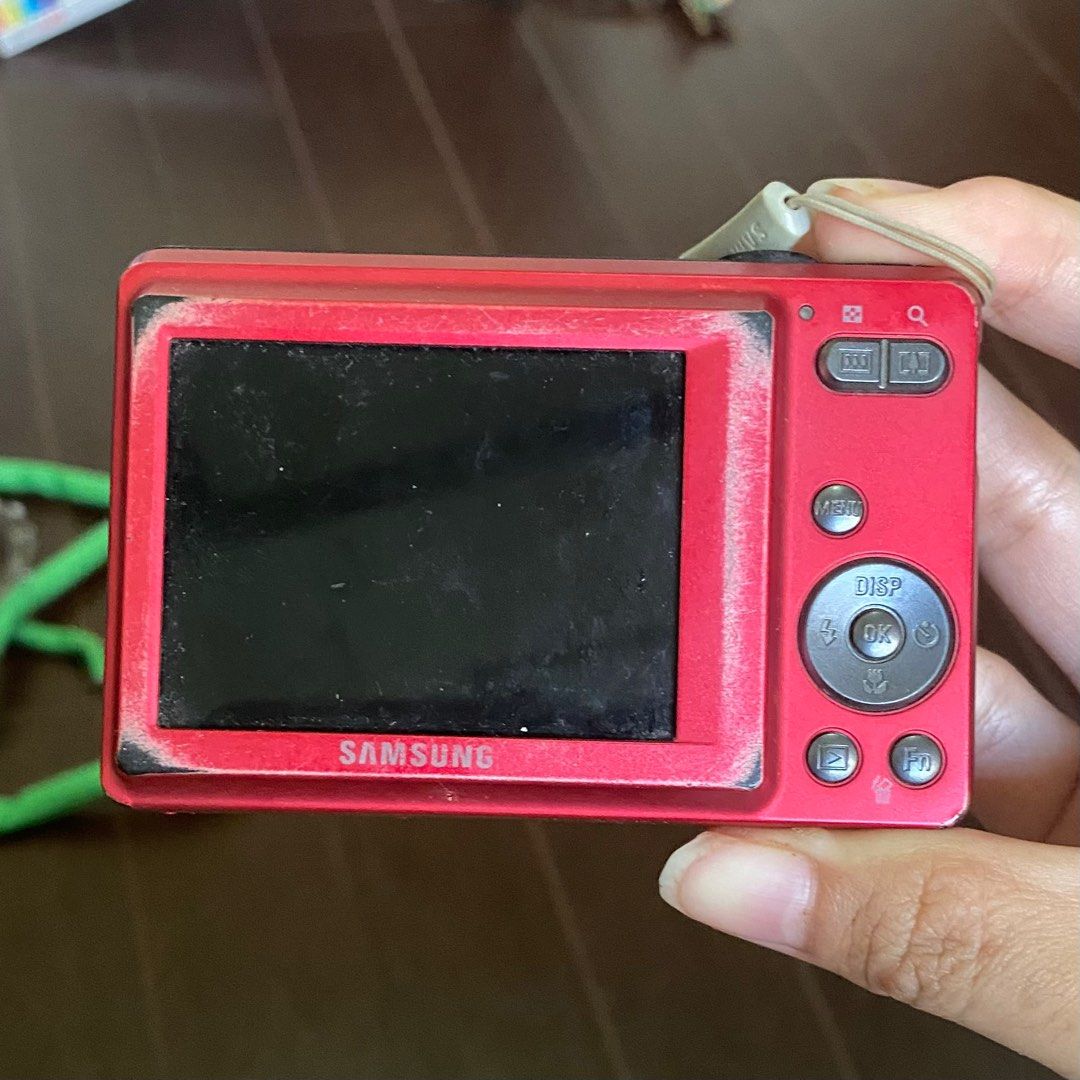 Samsung Camera ES60, Photography, Cameras on Carousell