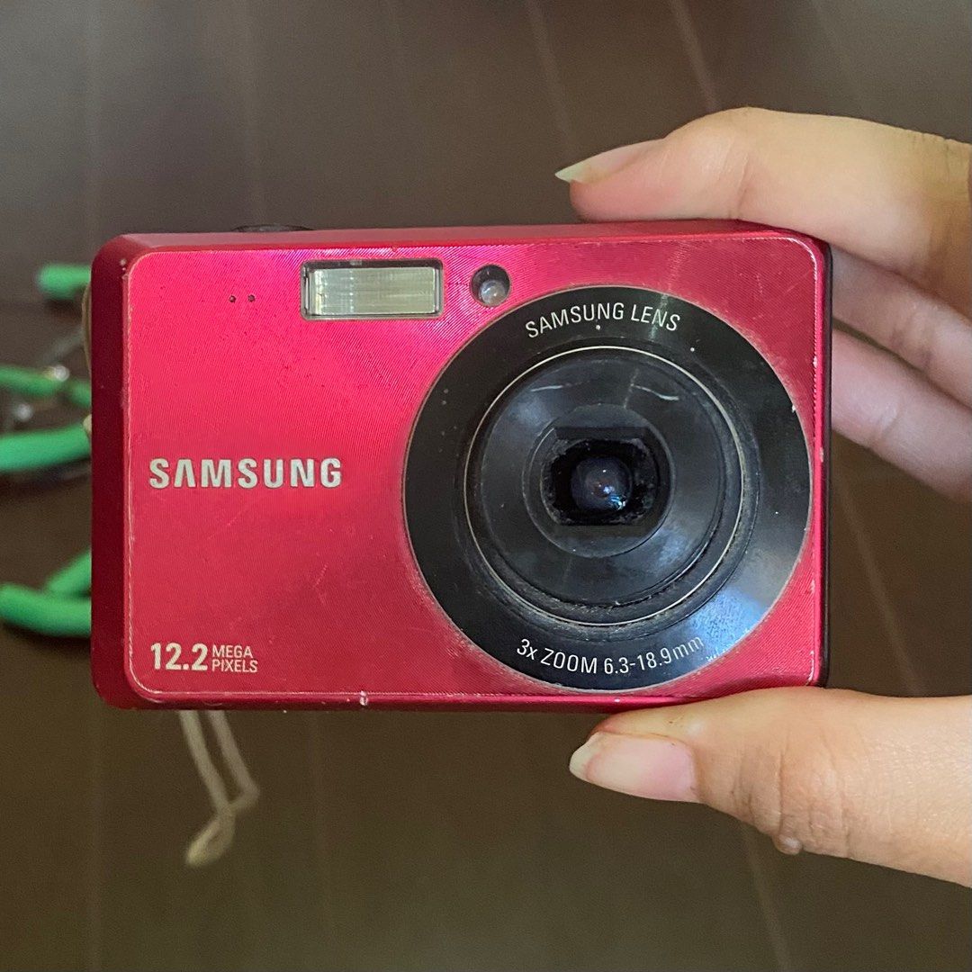 Samsung Camera ES60, Photography, Cameras on Carousell