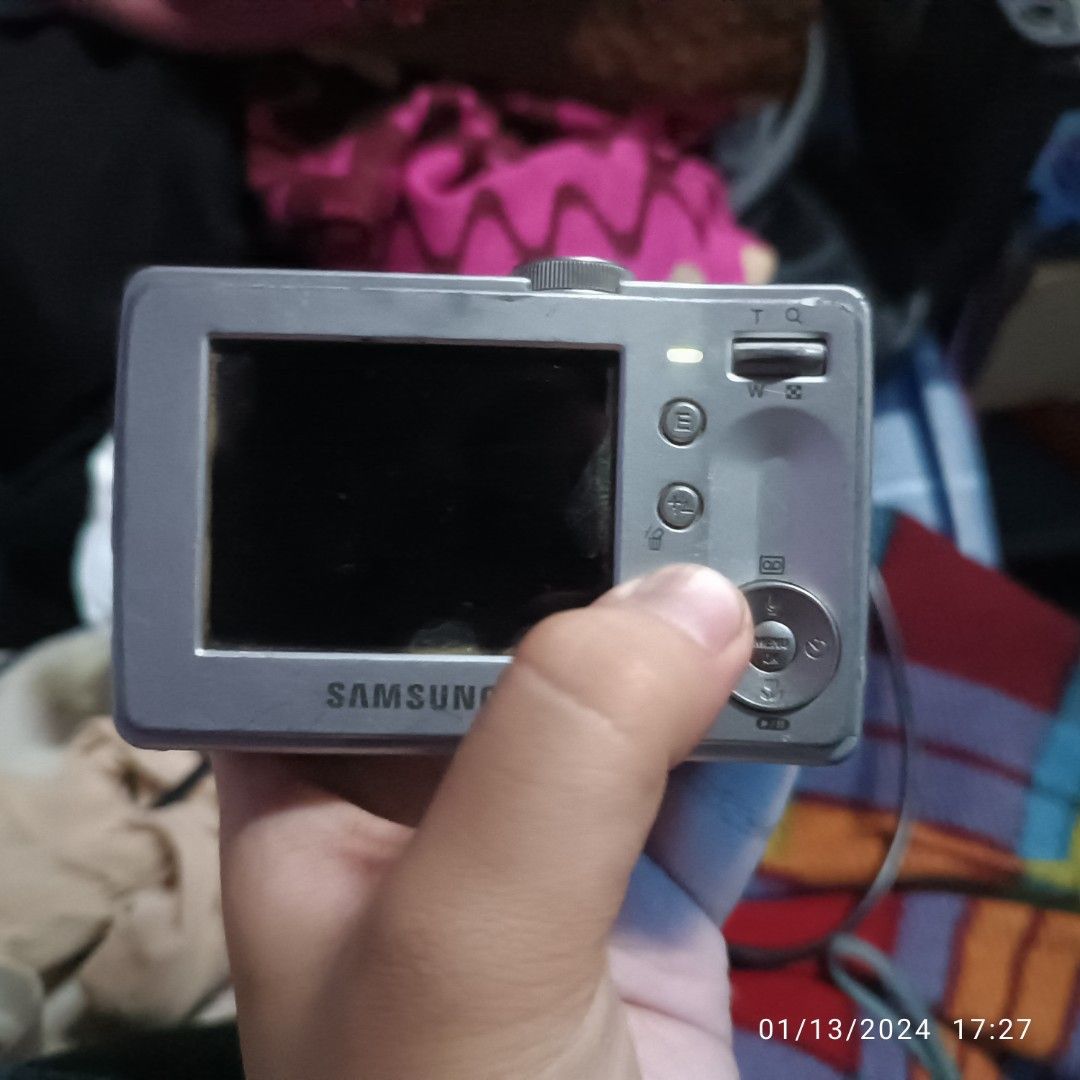 Samsung D60 Digital camera, Photography, Cameras on Carousell