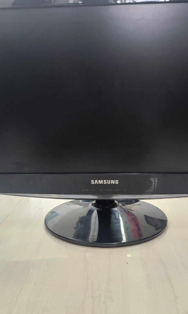 Samsung Full HD 21.5 inch LCD Monitor, Computers & Tech, Parts ...