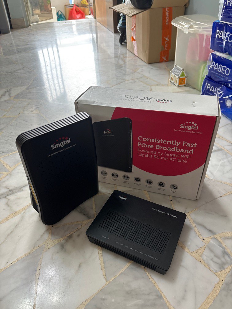 SingTel wifi Router, Computers & Tech, Parts & Accessories, Networking ...