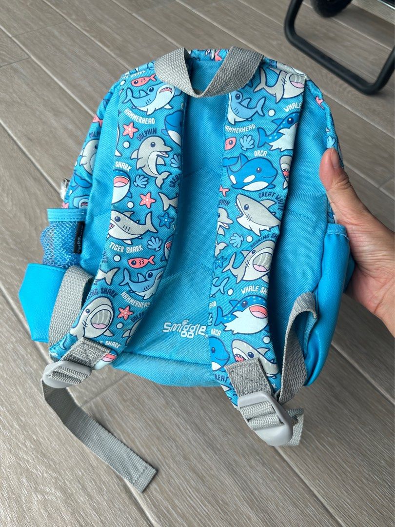 Smiggle Backpack - baby toddler bag, Hobbies & Toys, Stationery & Craft ...