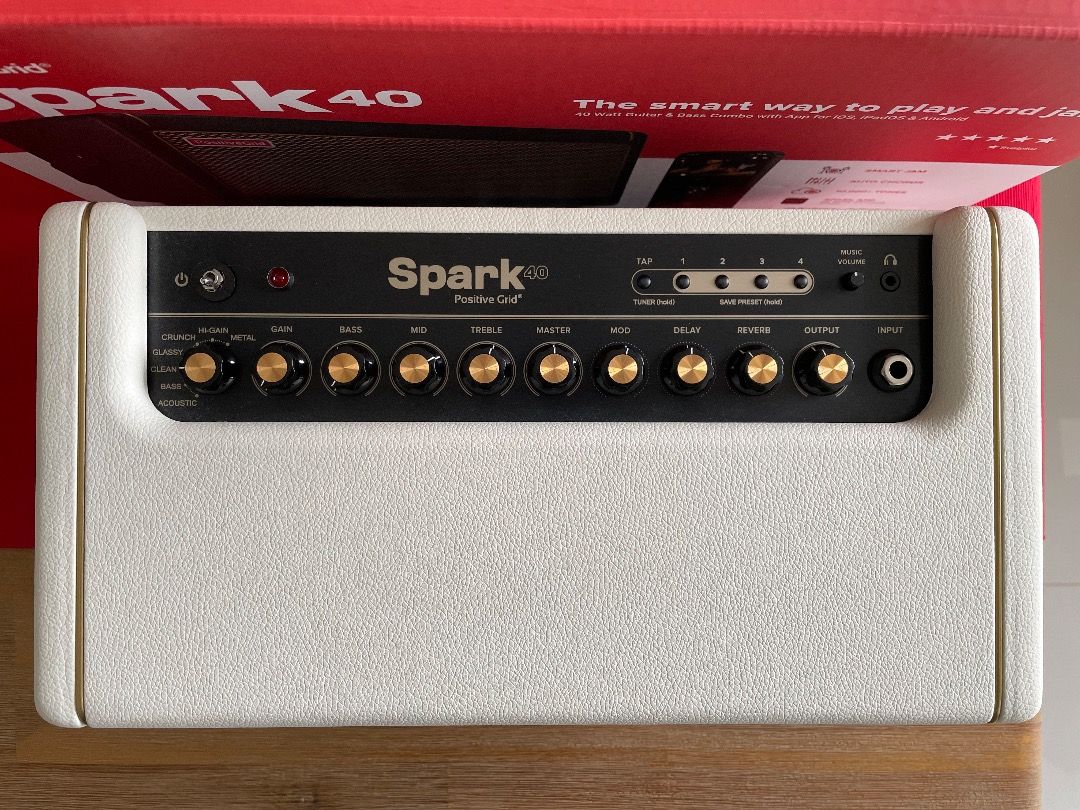 Spark 40 Positive Grid (Guitar Amplifier and Bluetooth Speaker ...