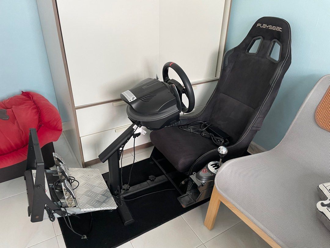 Thrustmaster T500RS with Shifter and Playseat, Video Gaming, Gaming ...