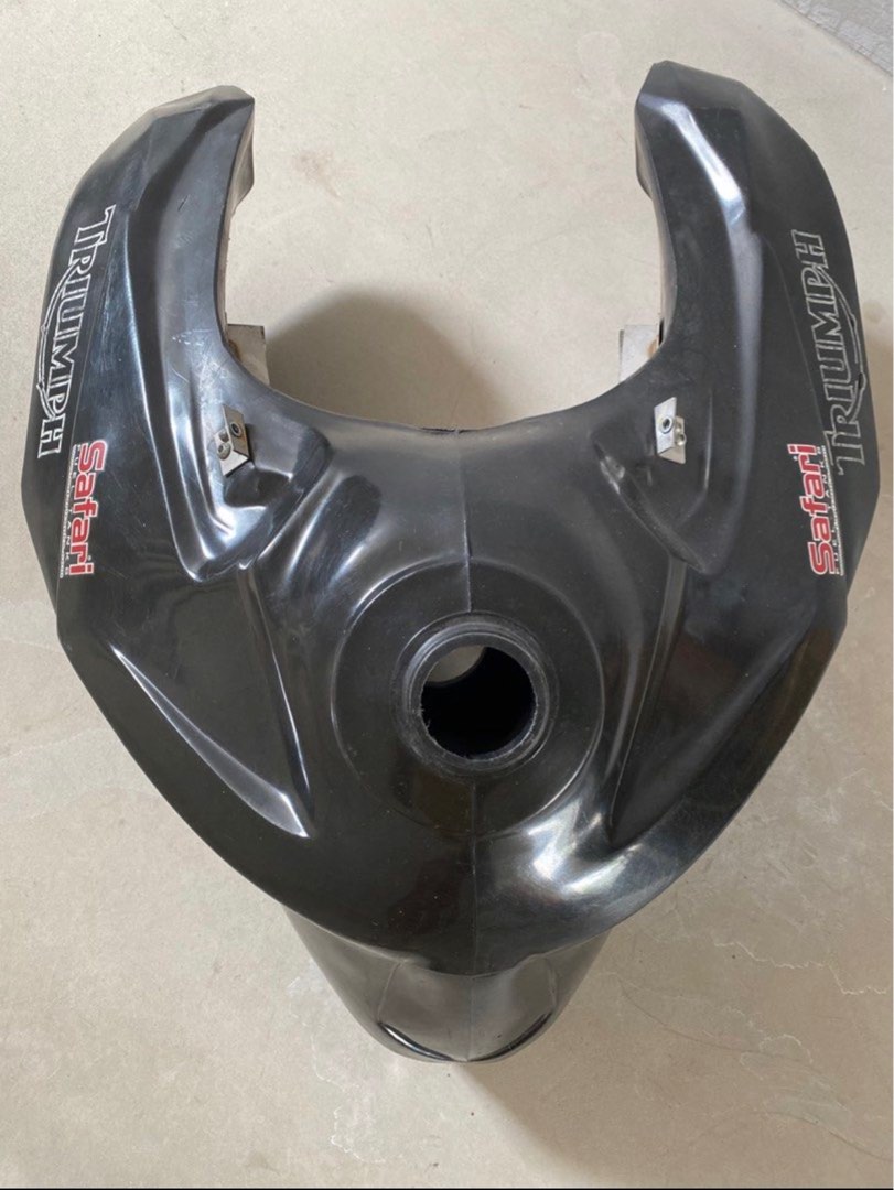 Triumph Tiger 800 Safari Tank, Motorcycles, Motorcycle Accessories on ...