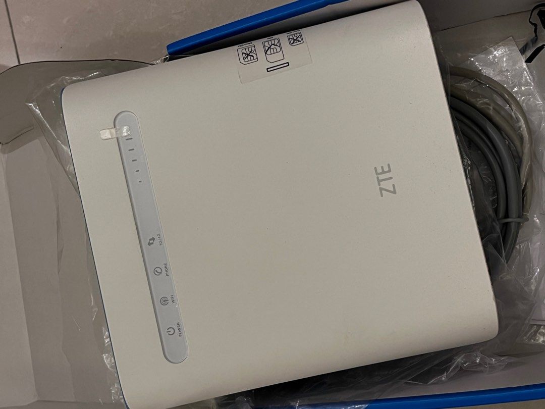 Unifi Air 4G Modern ZTE, Computers & Tech, Parts & Accessories ...