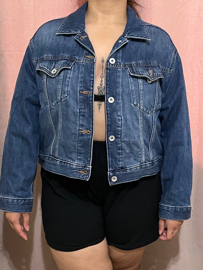 Uniqlo Cropped Denim Jacket, Women's Fashion, Coats, Jackets and ...