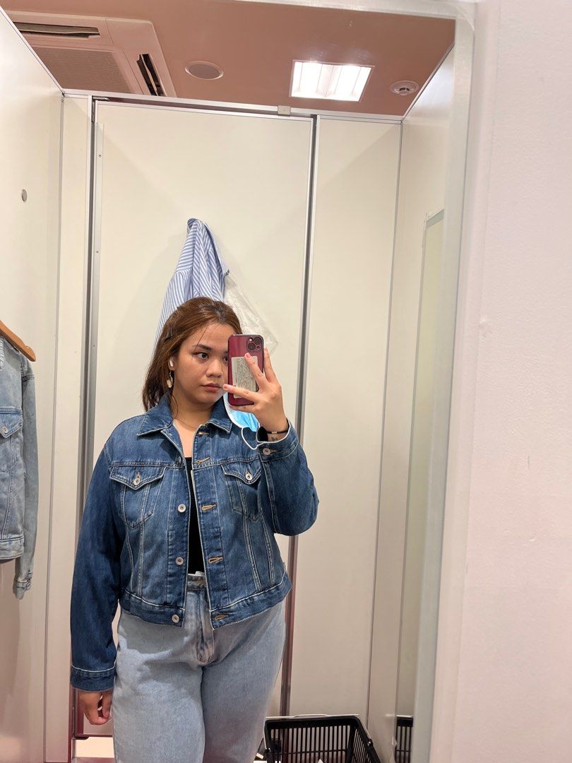 Uniqlo Cropped Denim Jacket, Women's Fashion, Coats, Jackets and ...