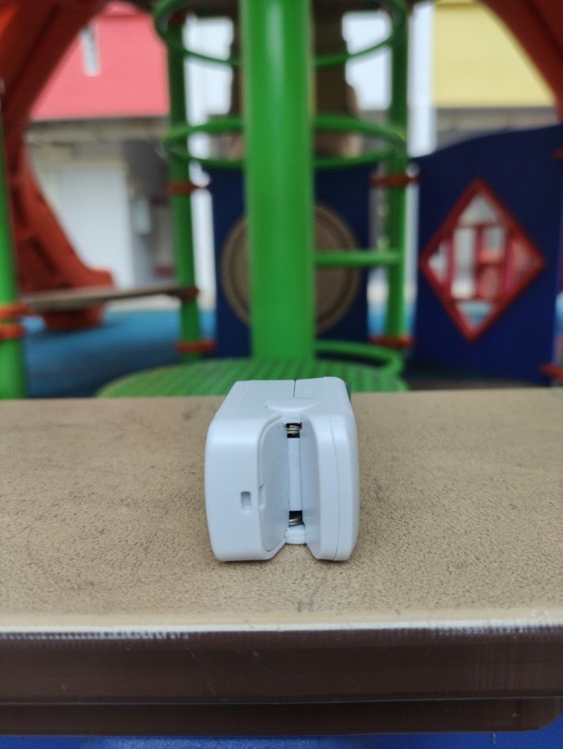 Yamada Pulse Oximeter Model M120, Health & Nutrition, Health Monitors & Weighing Scales on Carousell