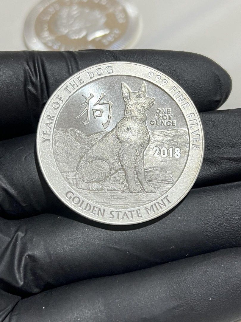 1oz Silver Bullion YEAR OF THE DOG, Hobbies & Toys, Memorabilia ...