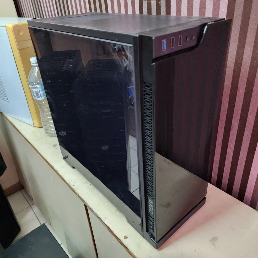 Aigo computer casing with full window panel, Computers & Tech, Parts ...