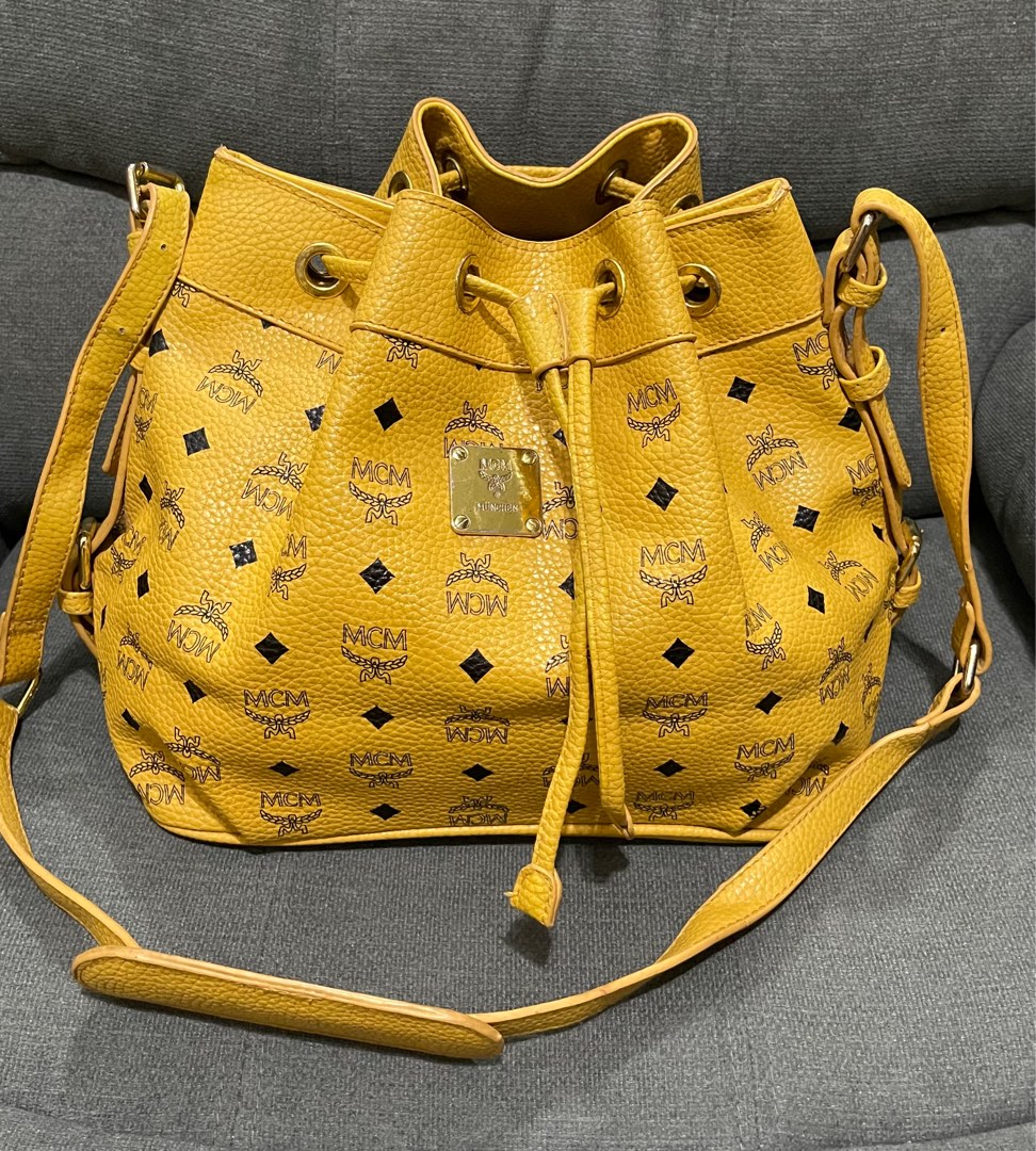 Auth MCM Yellow Bucket Bag, Women's Fashion, Bags & Wallets, Cross-body ...