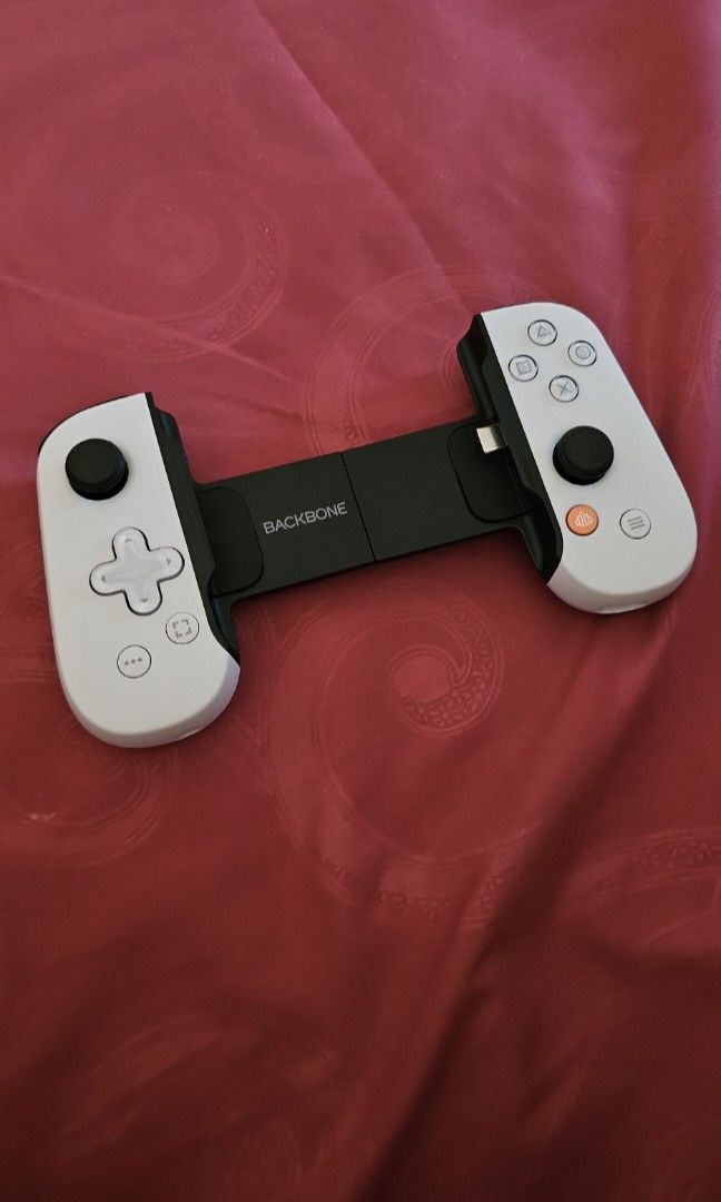 Backbone One (Ps Version) Type-C, Video Gaming, Gaming Accessories ...