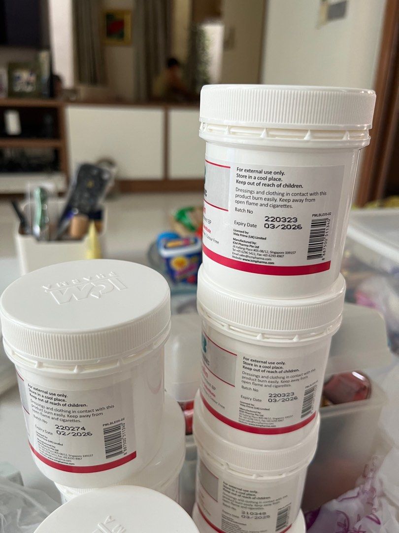 Basic emulsifying ointment - 100 gm, Health & Nutrition, Medical ...