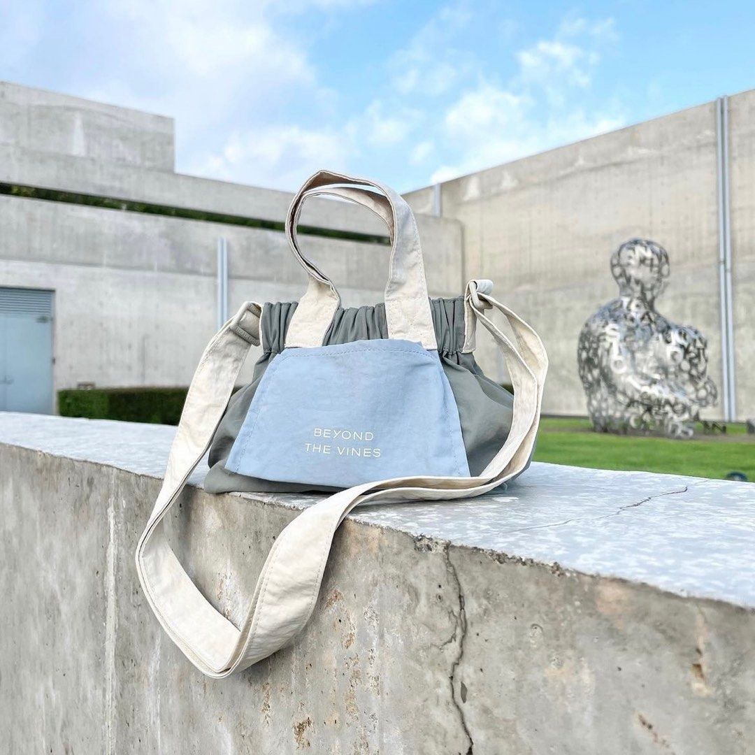 Beyond the Vines BTV Micro Colourblock Dumpling in Sage, Women's ...