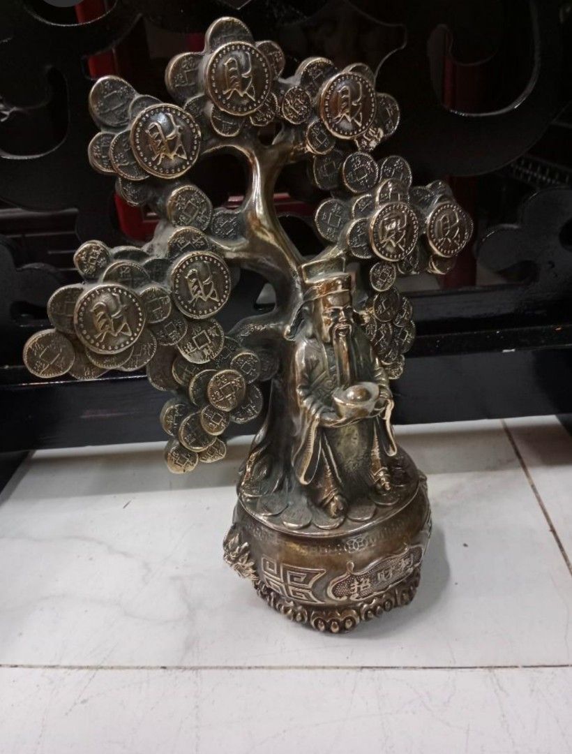 Brass lucky money tree with god of wealth statue display, Hobbies ...