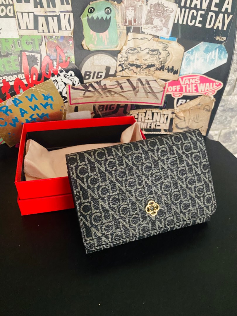 CLN Wallet (Tri-fold), Women's Fashion, Bags & Wallets, Purses ...