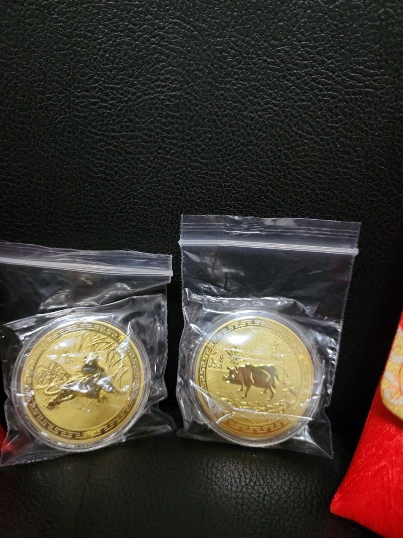 Cny red packet with gold coin, Hobbies & Toys, Toys & Games on Carousell