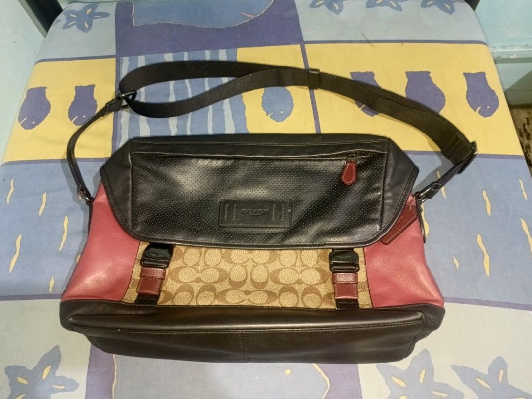 Coach ranger signature canvas with Mounterning detail messenger bag ...