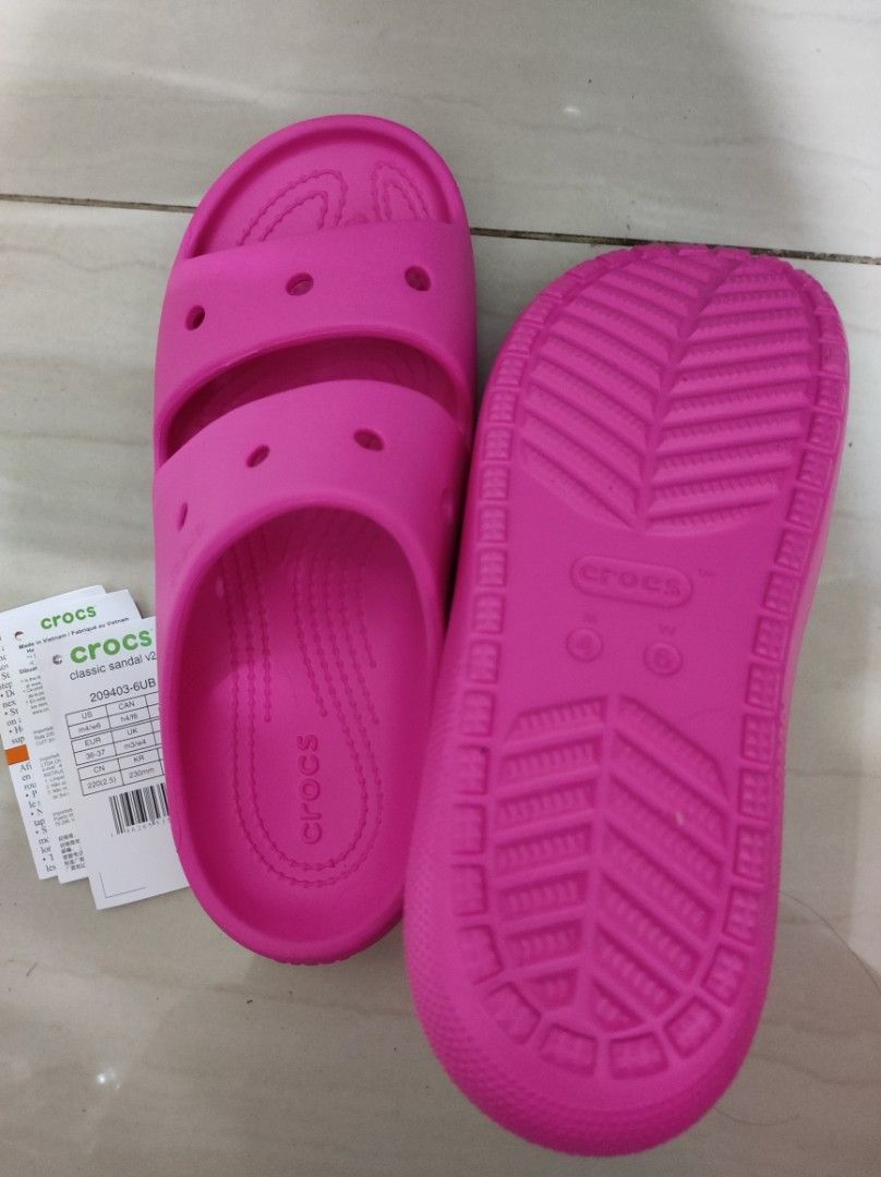 Crocs Classic Sandal V2 original in juice color, Women's Fashion ...