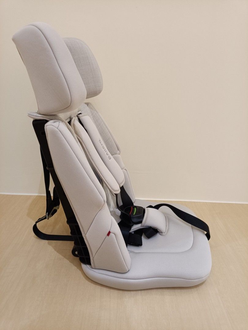 Daiichi Easy Carry Booster Car Seat, Original from Korea, Babies & Kids, Going Out, Car Seats on ...