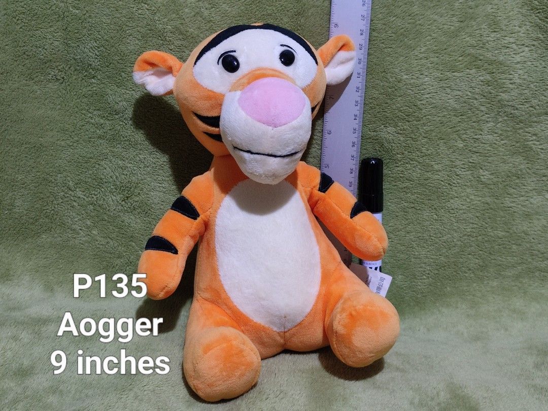 Disney POOH & TIGGER Stuffed Toy, Hobbies & Toys, Toys & Games on Carousell
