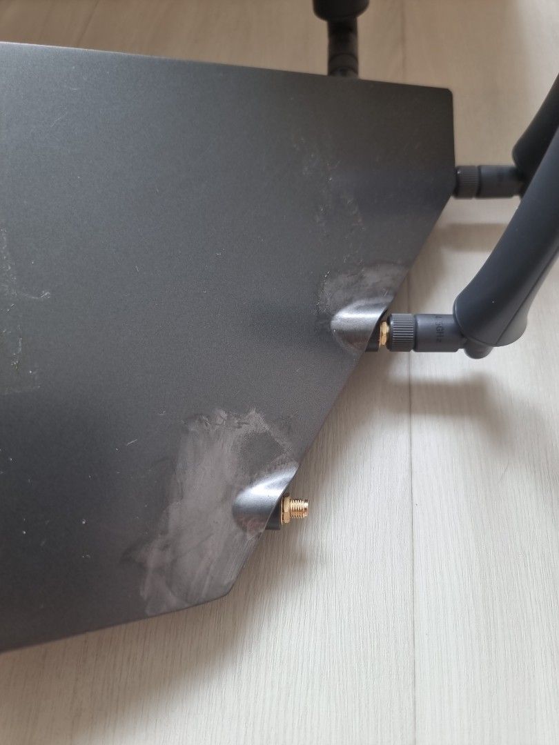 D-Link Gaming Router (DIR-895L) AC5300 MU-MIMO Ultra Tri-band WiFi ...